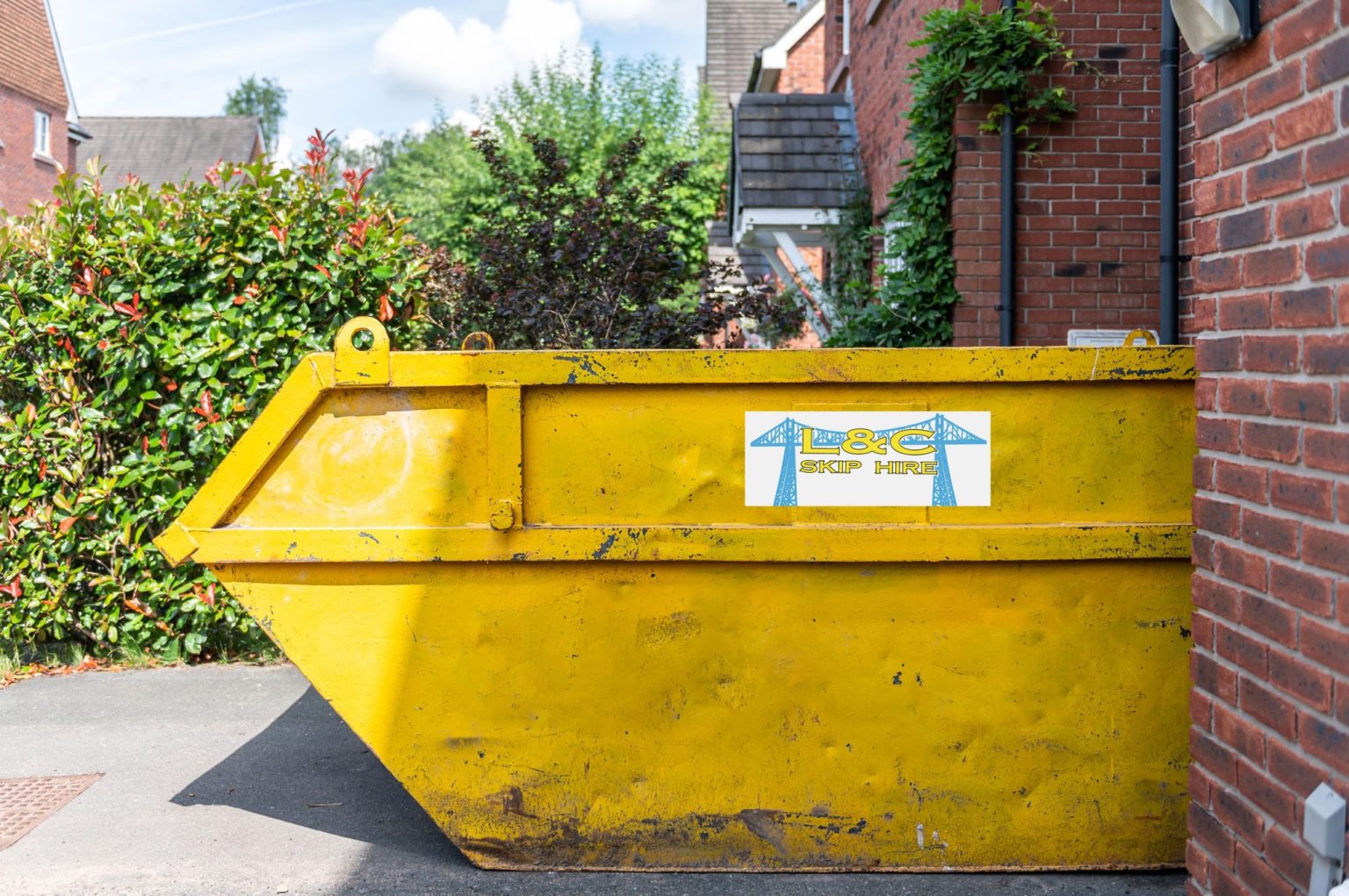 Skip Hire - L&C Skip Hire